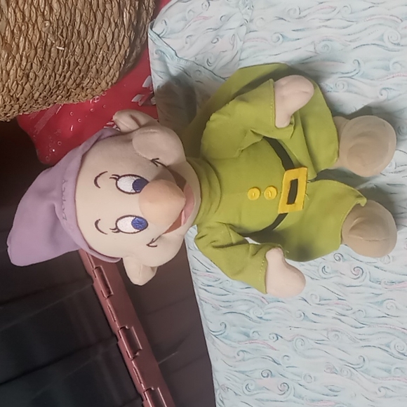 toy factory | Toys | Dopey Plush | Poshmark